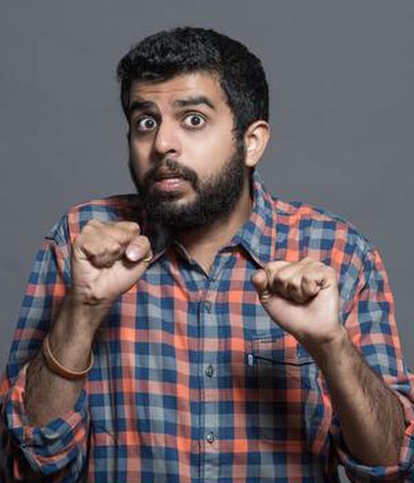 Book Artists Online for your Events, Shows, Occasions | BookMyArtistIndia